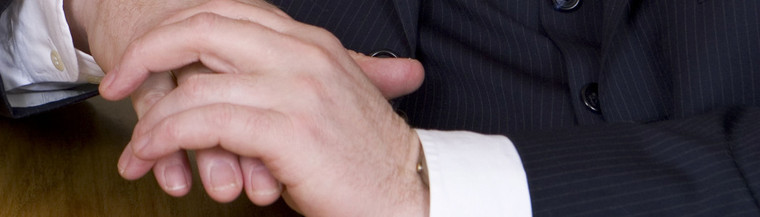 Essential tremor - symptoms, diagnosis and treatment | healthdirect